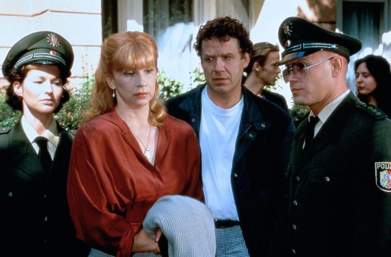 Stich ins Herz (1993) | ČSFD.cz