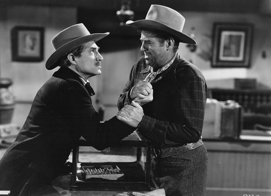 Trevor Bardette | Galerie - Z filmu | ČSFD.cz