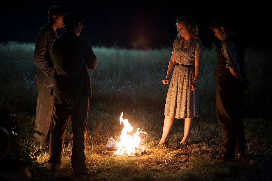 X-company - Zdání klame (S02E03) (2016) | ČSFD.cz