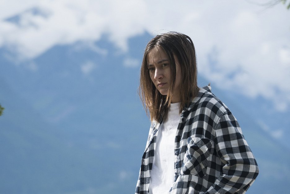 Dead of Summer - The Devil Inside (E08) (2016) | ČSFD.cz