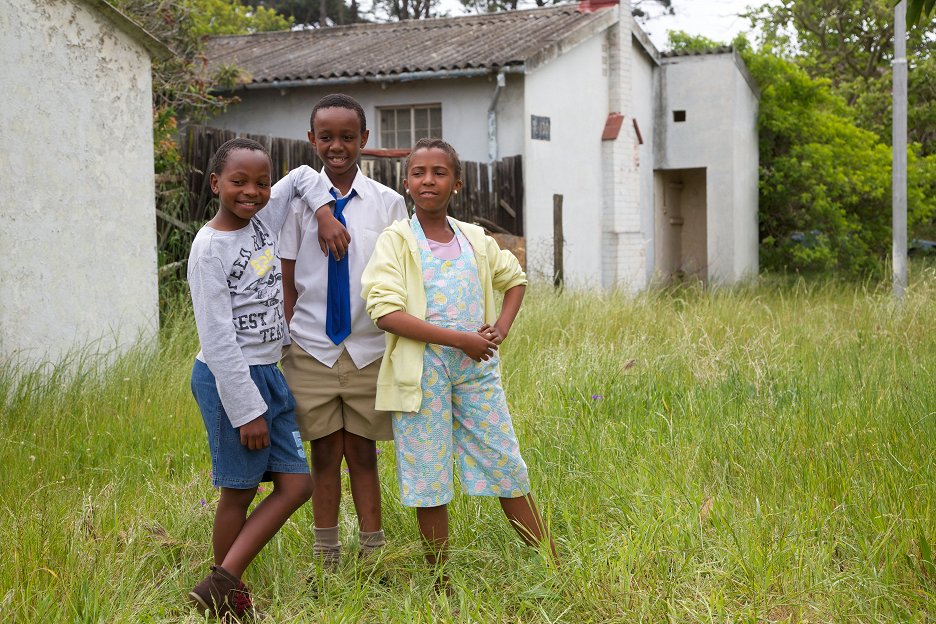 Elvis Mahomba | ČSFD.cz