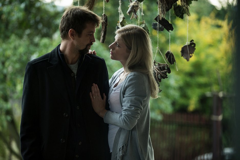 Rapl - Zatmění (S01E05) (2016) | ČSFD.cz