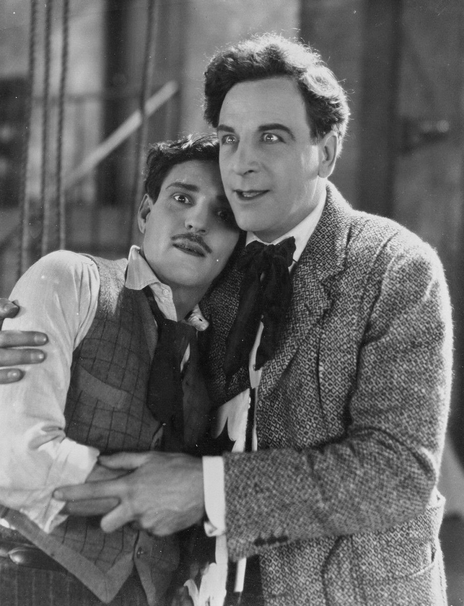 Puppets (1926) | ČSFD.cz