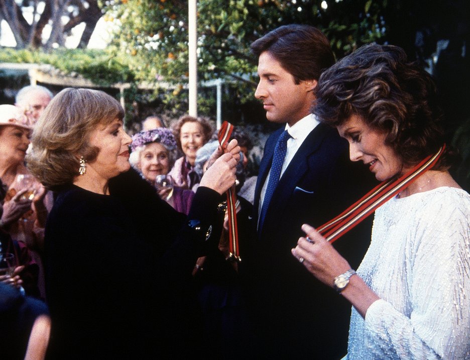 Scarecrow and Mrs. King - Weekend (S01E21) (1984) | ČSFD.cz