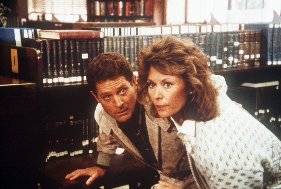 Scarecrow and Mrs. King - The Wrong Way Home (S03E11) (1985) | ČSFD.cz