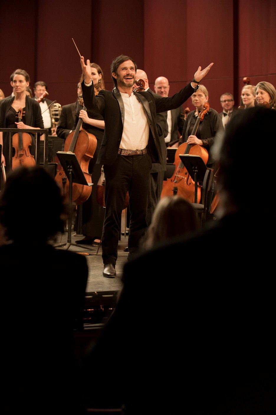 Mozart in the Jungle - Opening Night (S01E10) (2014) | ČSFD.cz