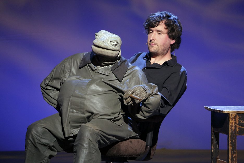 Michael Hatzius: "Die Echse" (2013) | ČSFD.cz