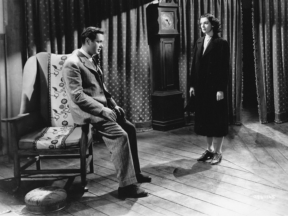 Night Must Fall (1937) | ČSFD.cz