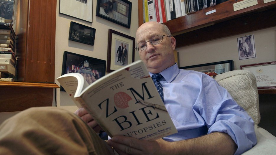 Echtzeit: Zombies - Auf den Spuren der Untoten (2015) | ČSFD.cz