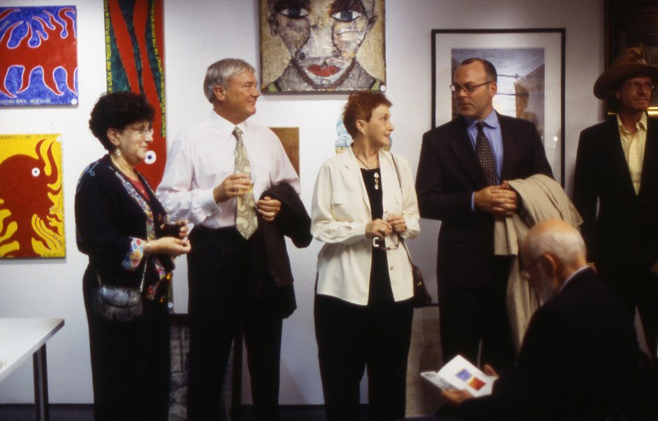 Junebug (2005) | Videá - Trailer | ČSFD.sk