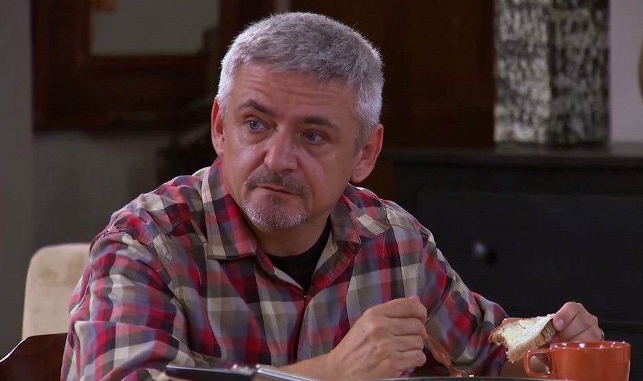 Ohnivý kuře - Nová síla (S02E24) (2016) | ČSFD.cz