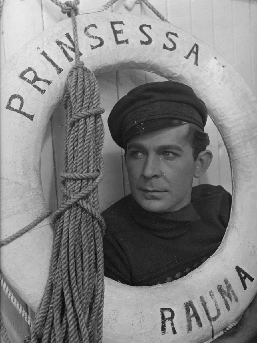 Laivan kannella (1938) | ČSFD.cz