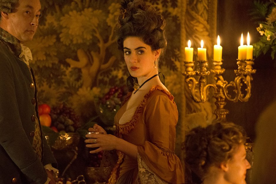 Crystal Leaity | ČSFD.cz