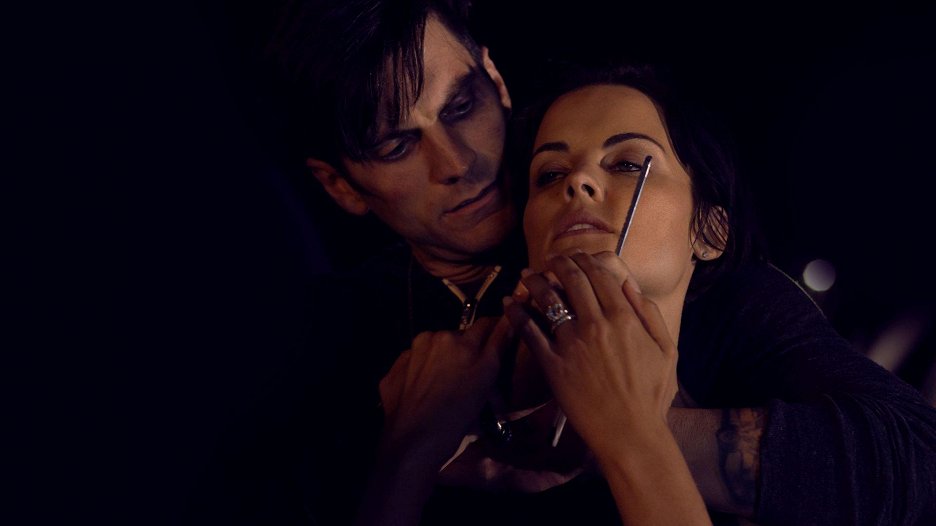 Broken Vows (2016) | ČSFD.cz