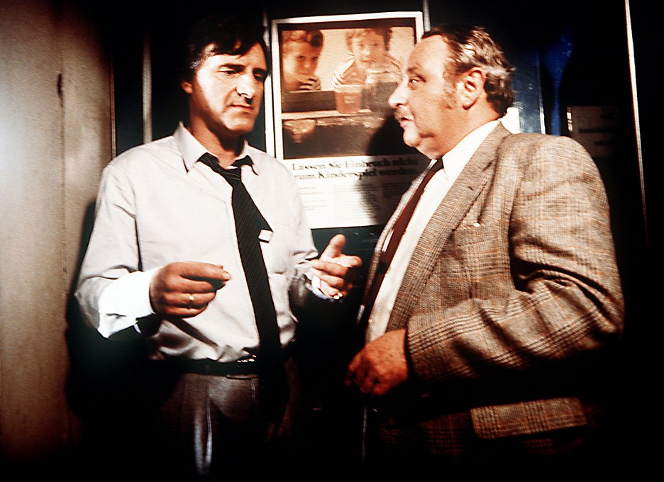 Monaco Franze - Der ewige Stenz - Die italienische Angelegenheit (E02 ...