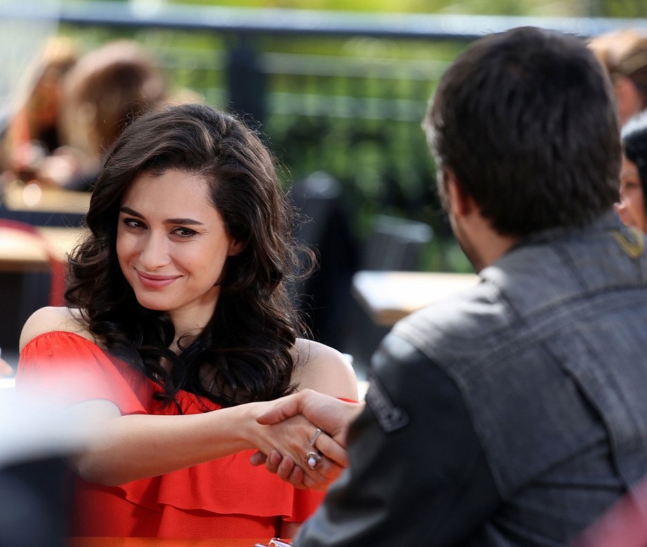 Hayatımın Aşkı - Episode 1 (E01) (2016) | ČSFD.cz