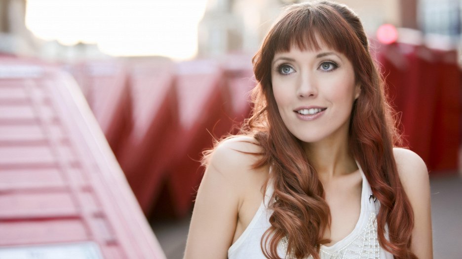 The Callback Queen (2013) | ČSFD.cz