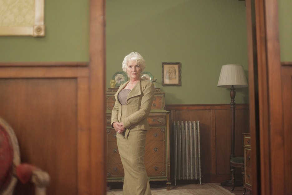 Havenhurst (2016) | ČSFD.cz