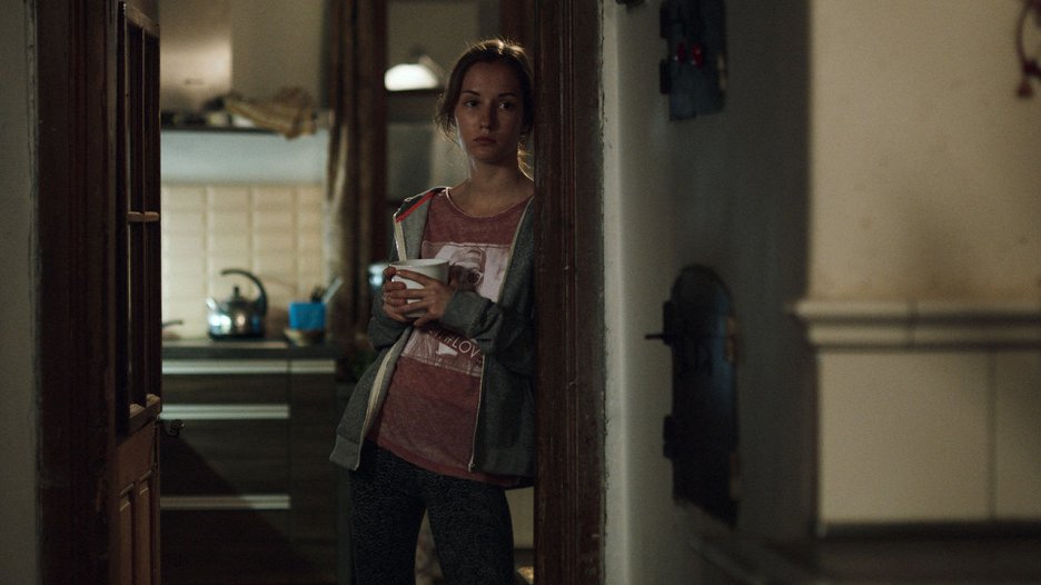 Pustina - Epizoda 7 (E07) (2016) | ČSFD.cz