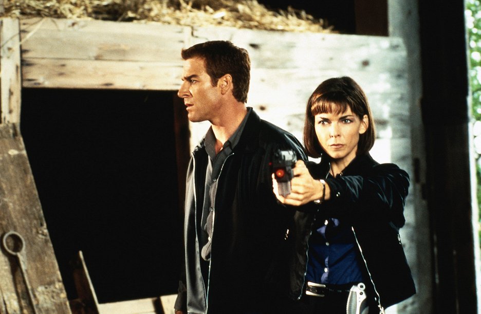 Země: poslední konflikt - Float Like a Butterfly (S01E06) (1997) | ČSFD.cz