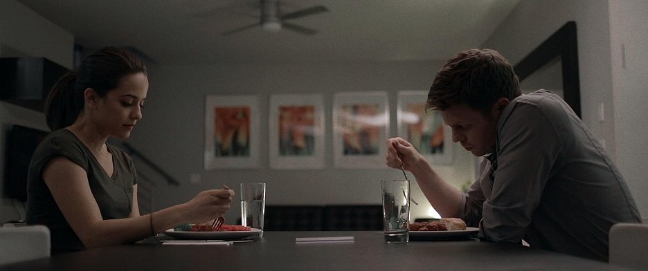 Alienate (2016) | ČSFD.cz