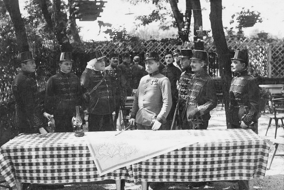 Tatárjárás (1917) | ČSFD.cz