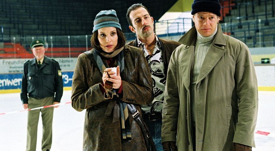 Důkaz na dosah - Eishockey (S01E02) (2003) | ČSFD.cz