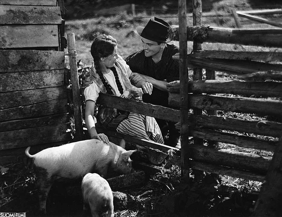Keinumorsian (1943) | ČSFD.cz