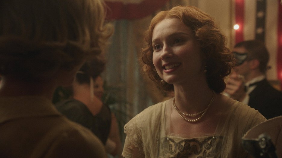 Z: The Beginning of Everything - Best of All (E10) (2017) | ČSFD.cz