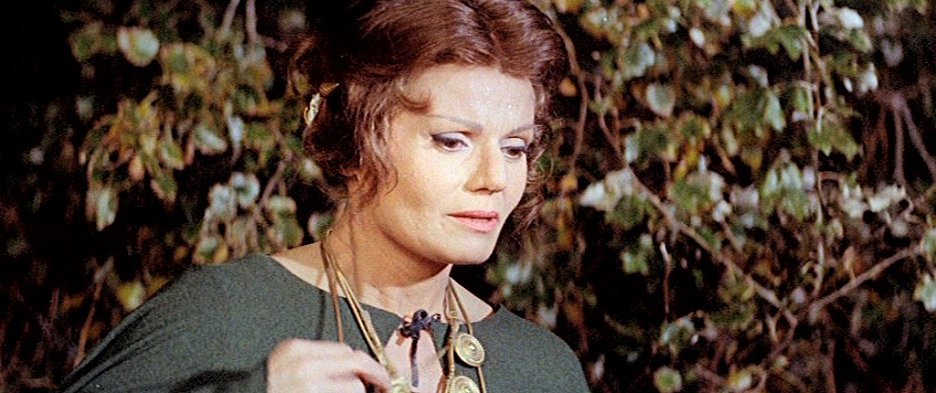 Laura Solari | Galerie - Z filmu | ČSFD.cz