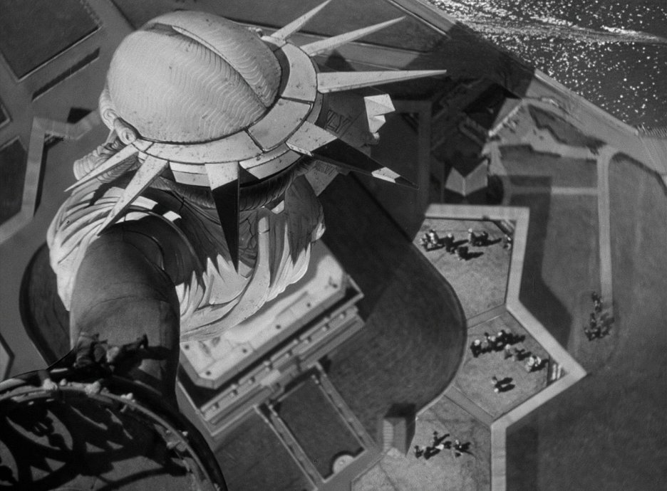 Sabotér (1942) | ČSFD.cz