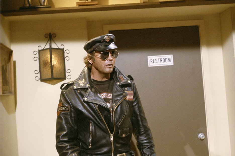 The Fall Guy - Colt's Angels (S01E05) (1981) | ČSFD.cz