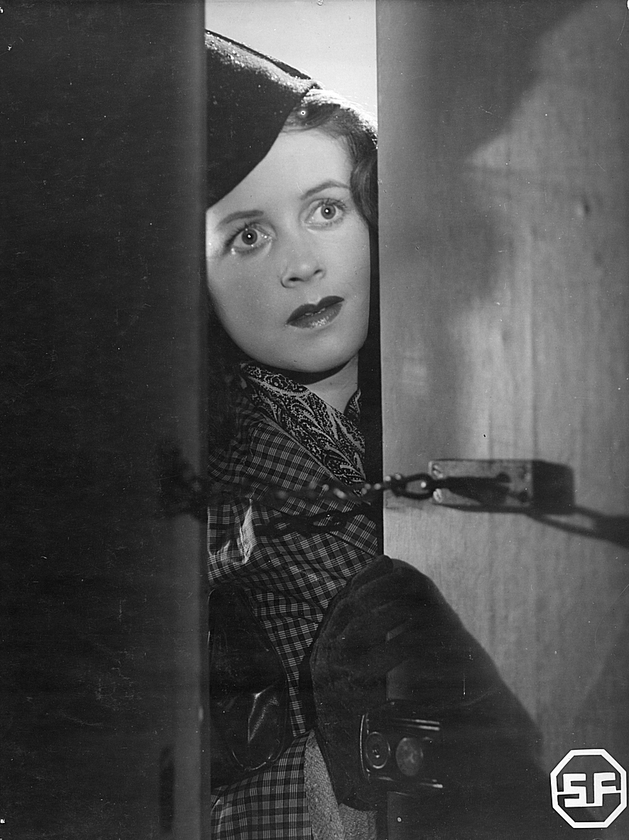 Synnin jäljet (1946) | ČSFD.cz