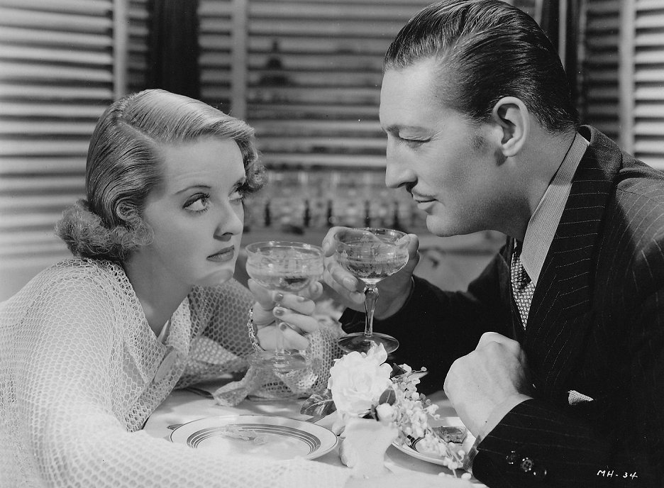 Satan Met a Lady (1936) | ČSFD.cz