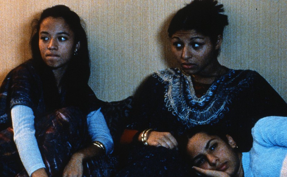 Samia (2000) | ČSFD.cz