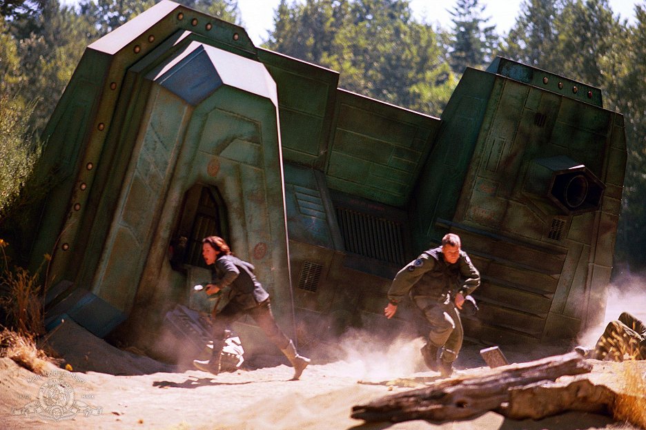 Stargate SG-1 - Forsaken (S06E18) (2003) | ČSFD.cz
