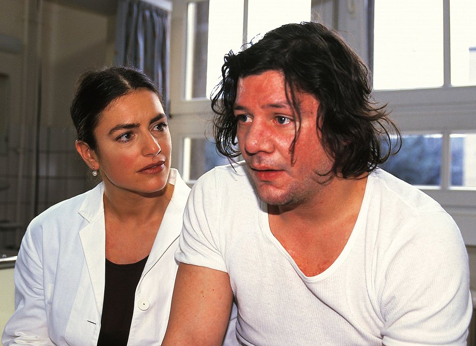Liebe mich bis in den Tod (1998) | ČSFD.cz