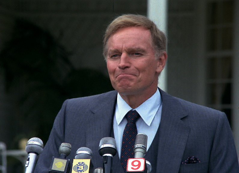 Colbyové (1985) | ČSFD.cz