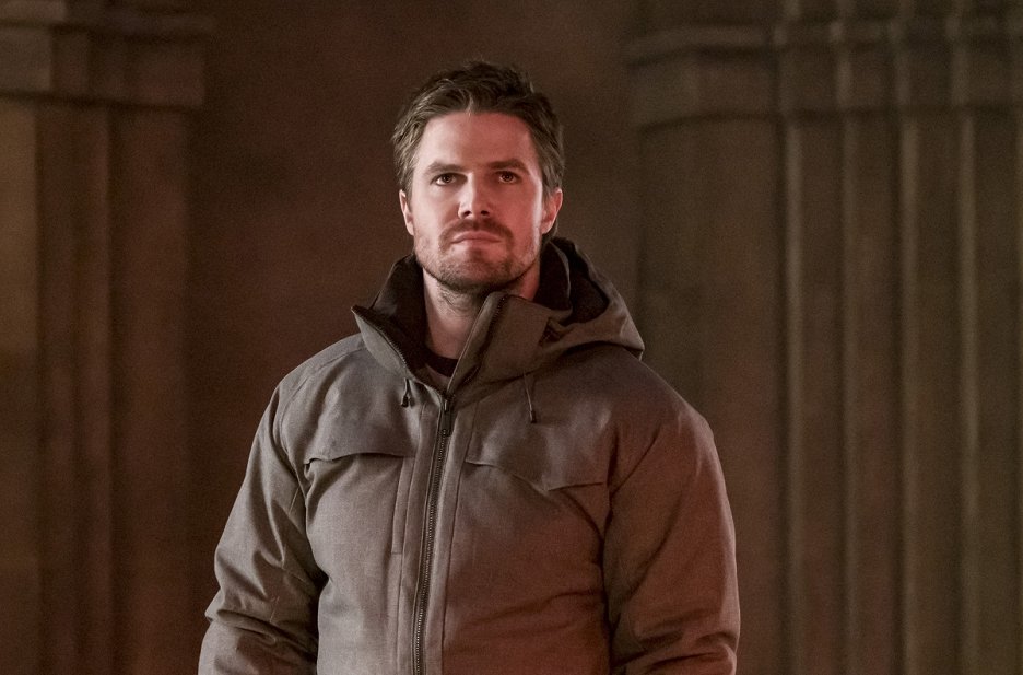 Arrow - Šachmat (S05E16) (2017) | ČSFD.cz