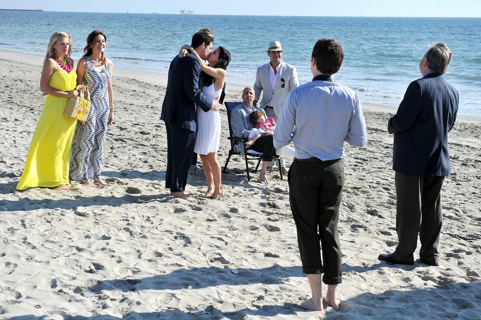 Město žen - Můj život, tvůj svět, část druhá (S03E15) (2012) | ČSFD.cz