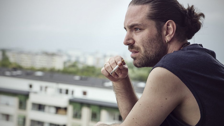 Den enda vägen (2017) | ČSFD.cz