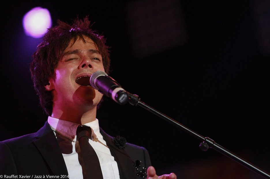 Jamie Cullum - Live at Jazz in Vienne (2014) | ČSFD.cz