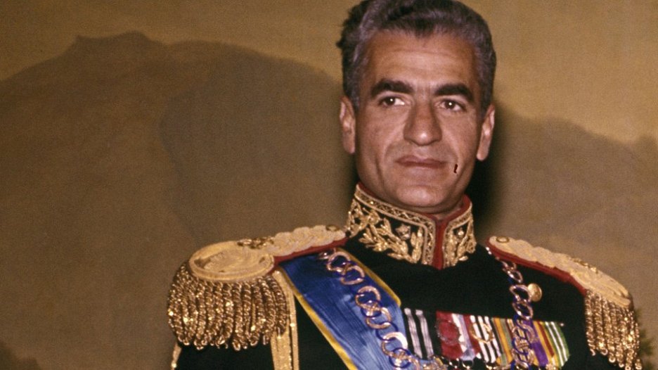 Decadence and Downfall: The Shah of Iran's Ultimate Party (2016) | ČSFD.cz