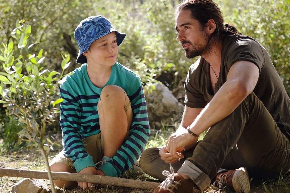 Tsatsiki, farsan och olivkriget (2015) | ČSFD.cz