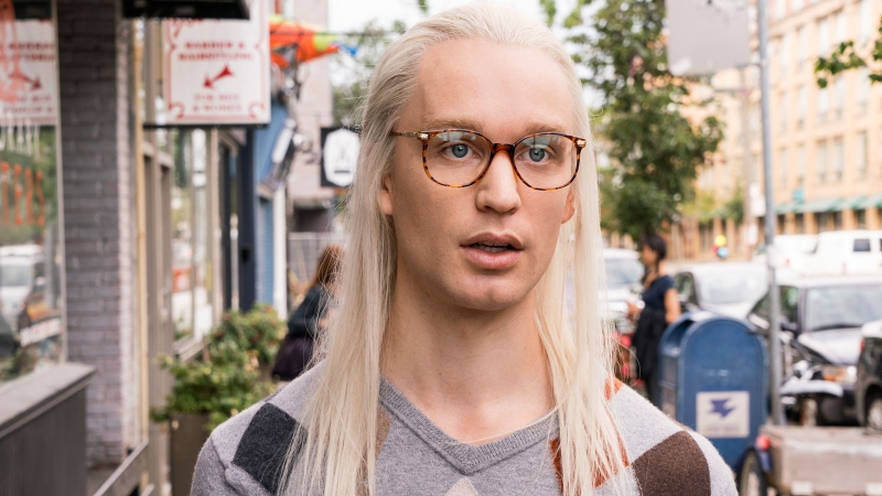 People of Earth - Unexplained (S01E05) (2016) | ČSFD.cz