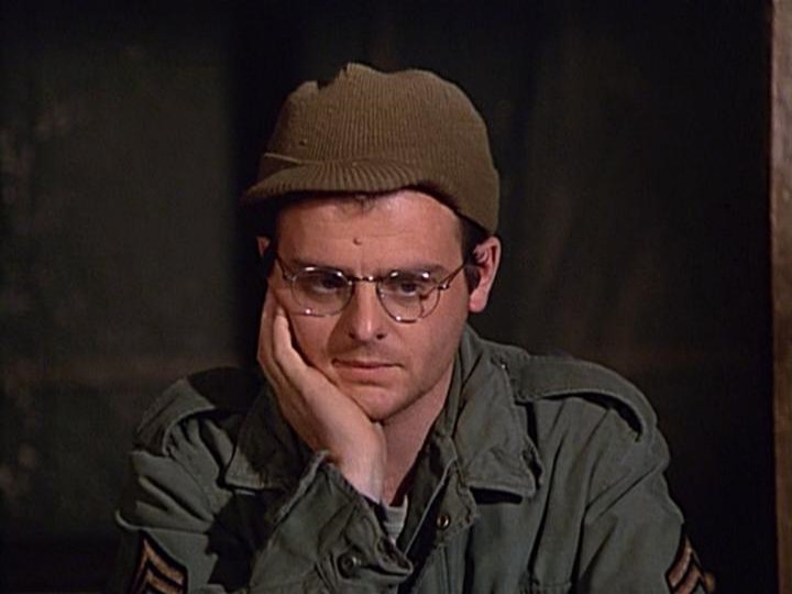 M.A.S.H. - Mail Call (S02E23) (1974) | ČSFD.sk