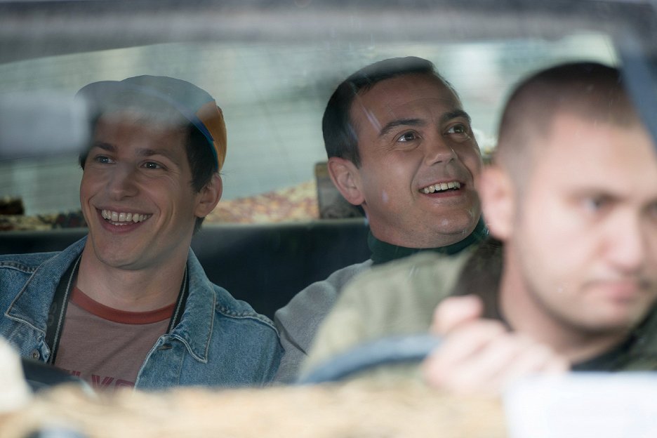 Brooklyn 99 - Boyle v celé parádě (S01E17) (2014) | ČSFD.cz