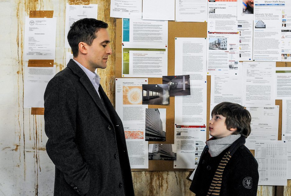 Janus - Episode 6 (E06) (2013) | ČSFD.cz