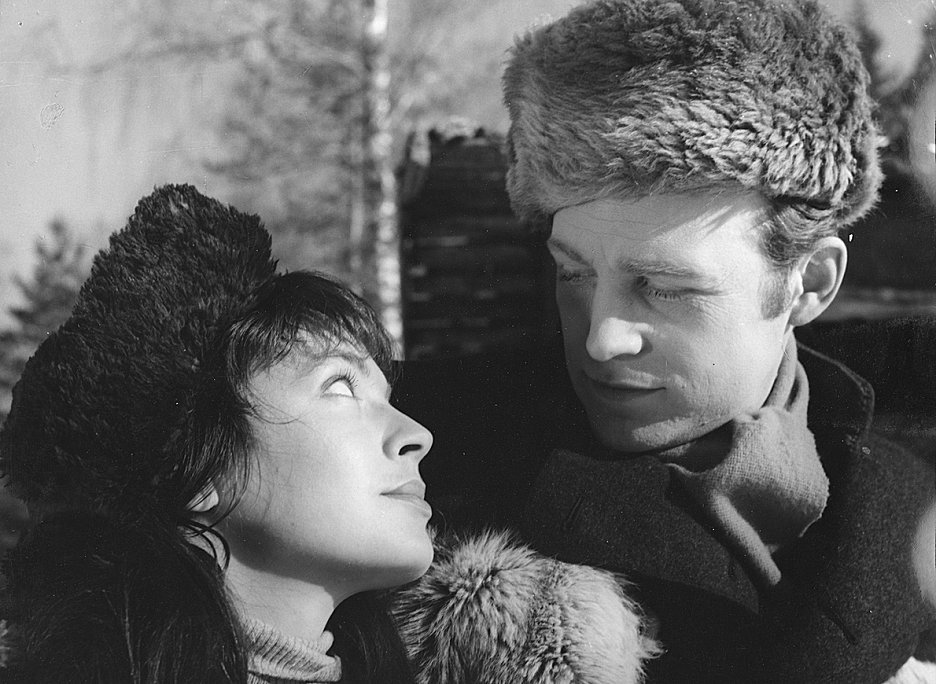 Děvče zasněžených lesů (1960) | ČSFD.cz