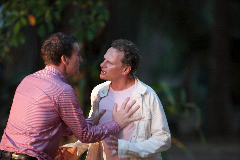 Neil Stuke | ČSFD.cz